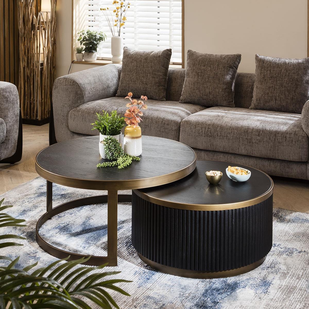 Modern 6 Seater Solid Wooden Round Dining Table For 6 Natural 150cm ...